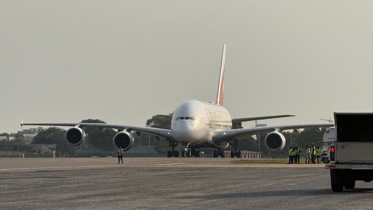 Emirates Airbus A380 Makes Rare Emergency Diversion to Accra - The ...